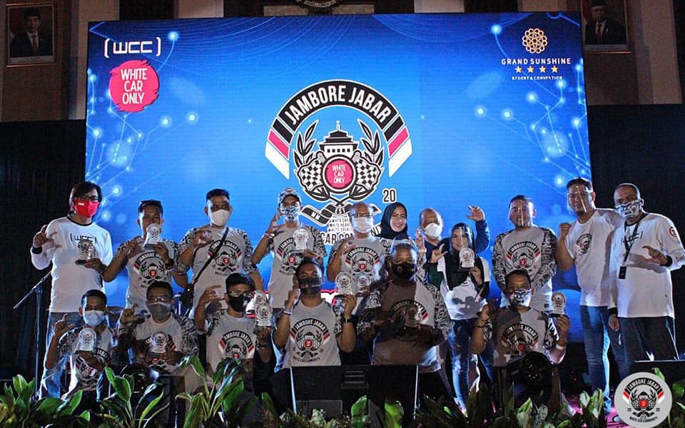 White Car Community Bantu Pulihkan Pariwisata Terdampak Pandemi